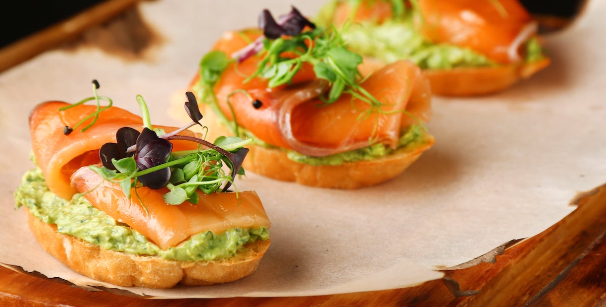 Keto Toast With Avocado and Salmon Recipe - KetoCycle